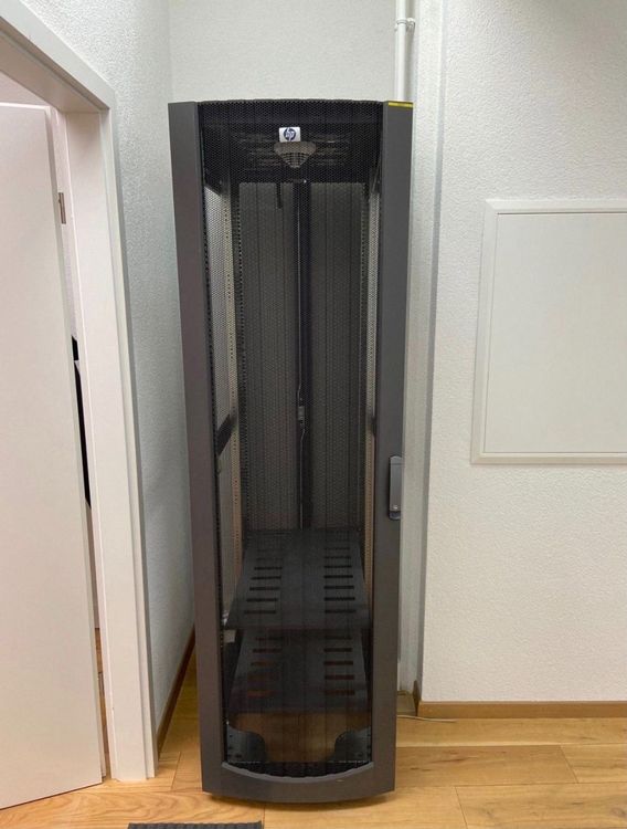 HP Server Rack 19 Zoll 42 HE (Gebraucht) in Aarberg für CHF 101 – nur ...