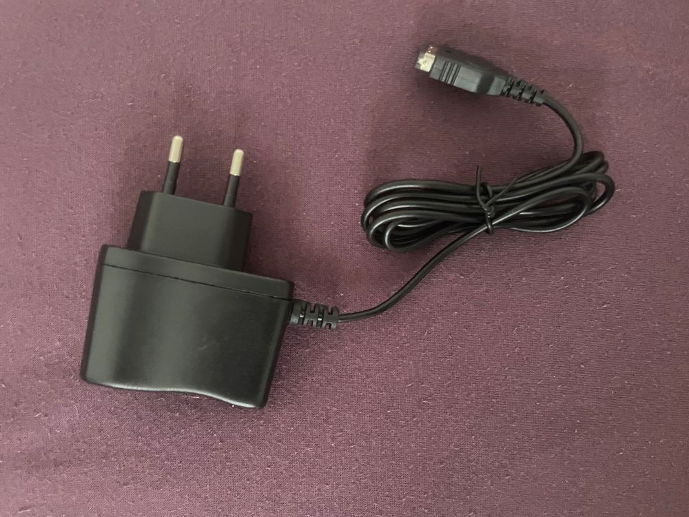 GameBoy Advance SP Ladegerät (Charger) (Neu und originalverpackt) in ...