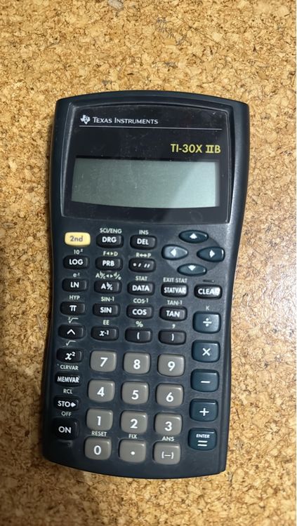 Texas Instruments TI-30X IIB Rechner - Ideal f. Schule (Gebraucht) in ...