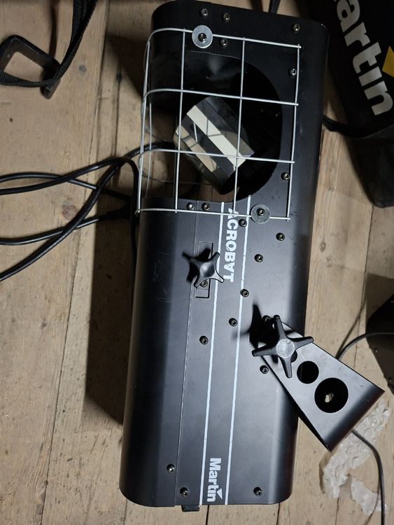 Martin Acrobat Effektlicht Occasion 230V 250W Bühnenlicht (Gebraucht ...