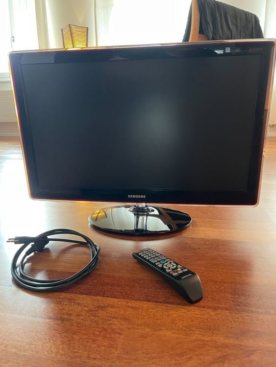 Samsung SyncMaster P2770HD - 27 Zoll Monitor | Kaufen auf Ricardo