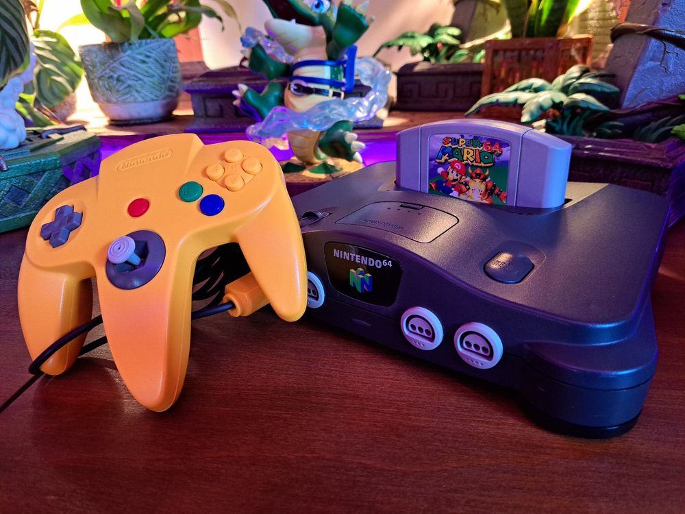 Nintendo 64 - with Super Mario 64 and Yellow Controller -PAL (D ...