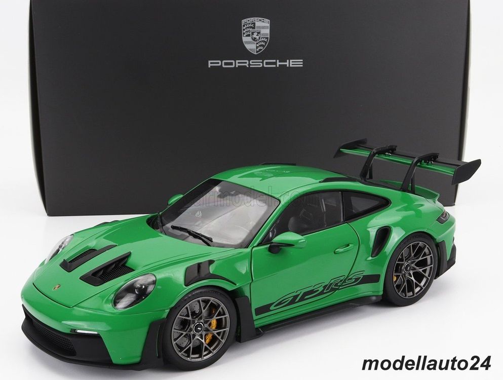Porsche 911 (992) GT3 RS 2022 Pythongrün /Porsche-Norev 1:18 (Neu und originalverpackt) in ...
