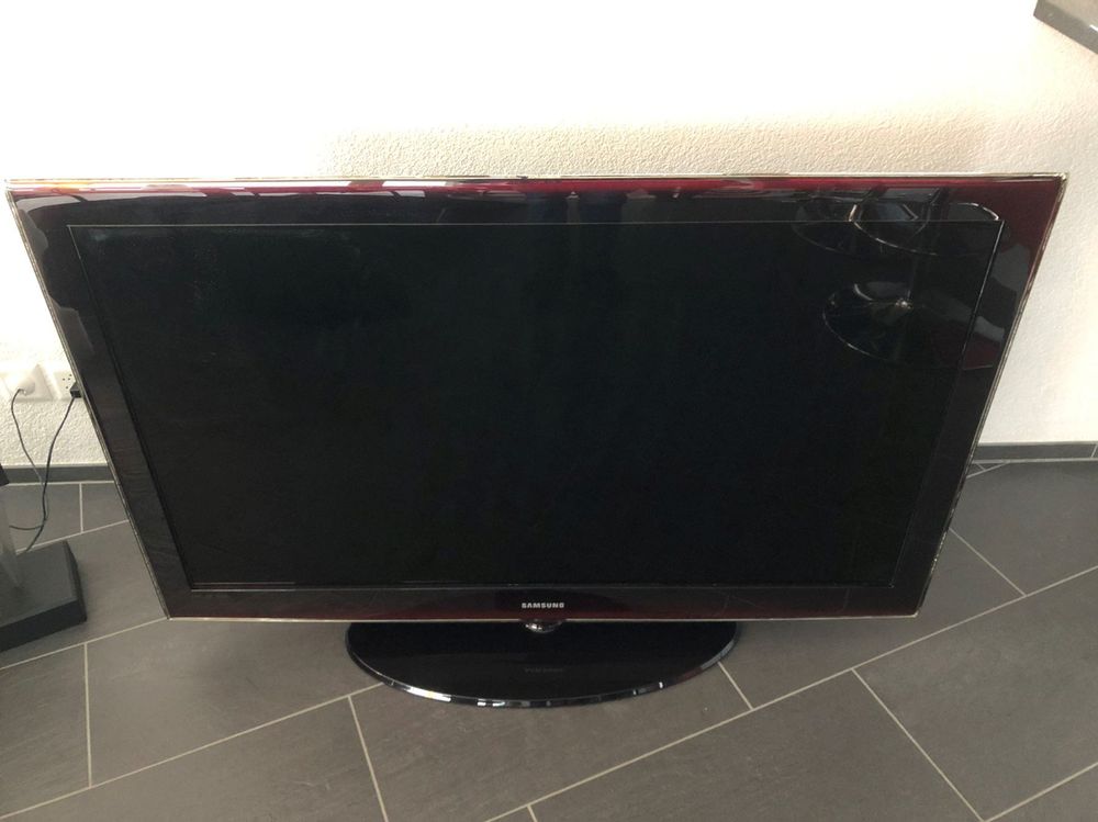 Samsung 52“ LCD Fernseher (Gebraucht) in Andelfingen für CHF 90 – nur ...