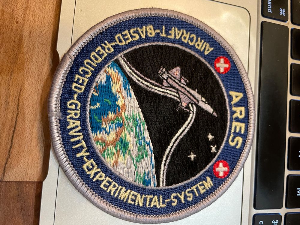 Patch swiss Air force ARES (Gebraucht) in Oberiberg für CHF 30 – mit ...