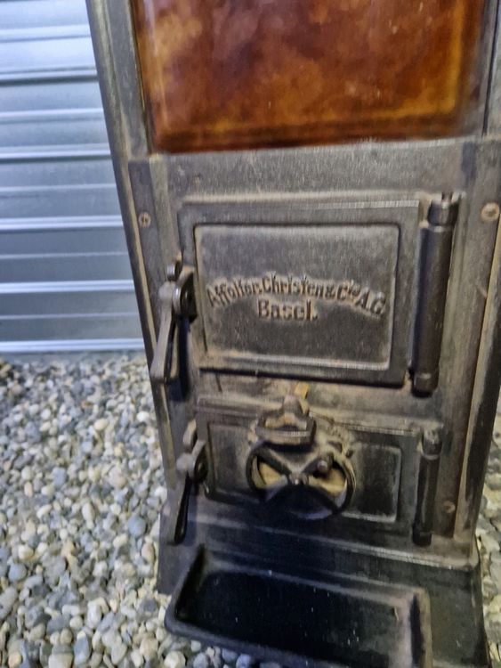 Kachelofen Affolter, Christen Basel Venus II (Gebraucht) in für CHF 165 – nur Abholung auf ...