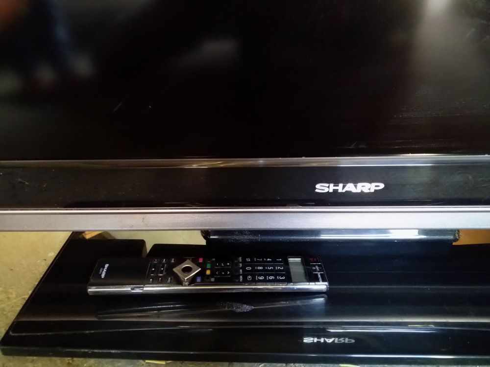 Sharp TV 55 zoll (Gebraucht) in Bargen SH für CHF 1 – nur Abholung auf ...
