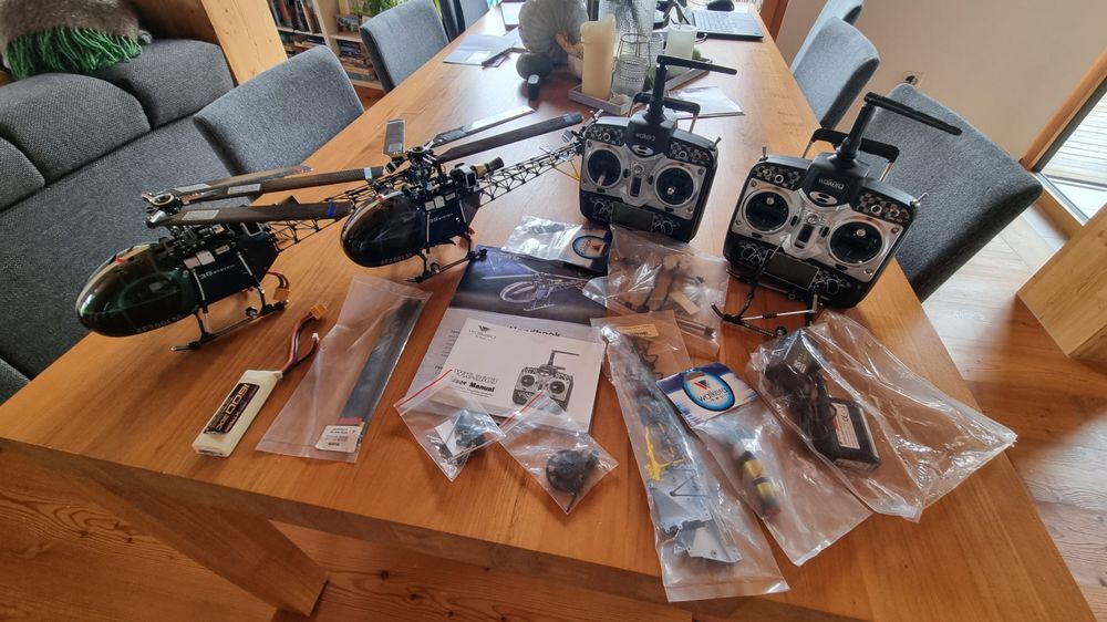 Walkera 4F200LM x 2 + Ersatzteile (Teilweise Rotor defekt) (Defekt) in Unterägeri für CHF 130 ...