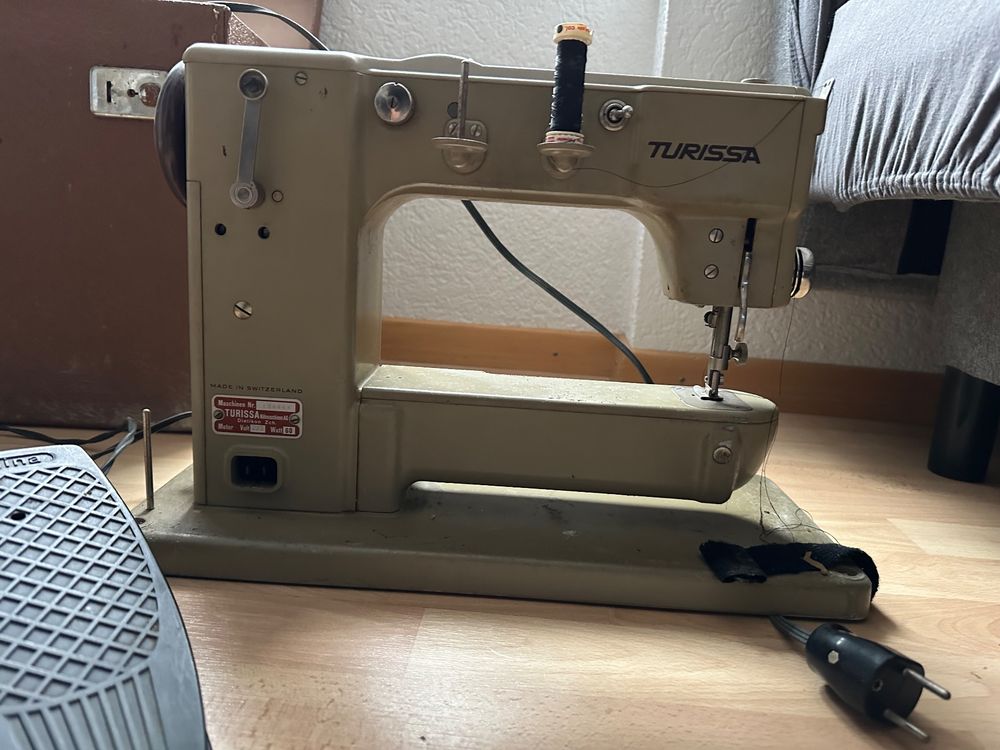 Turissa Nähmaschine | Kaufen auf Ricardo
