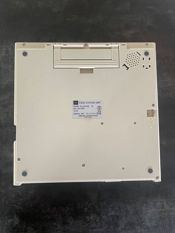 Ordinateur Vintage Toshiba T1200 System Unit | Kaufen auf Ricardo