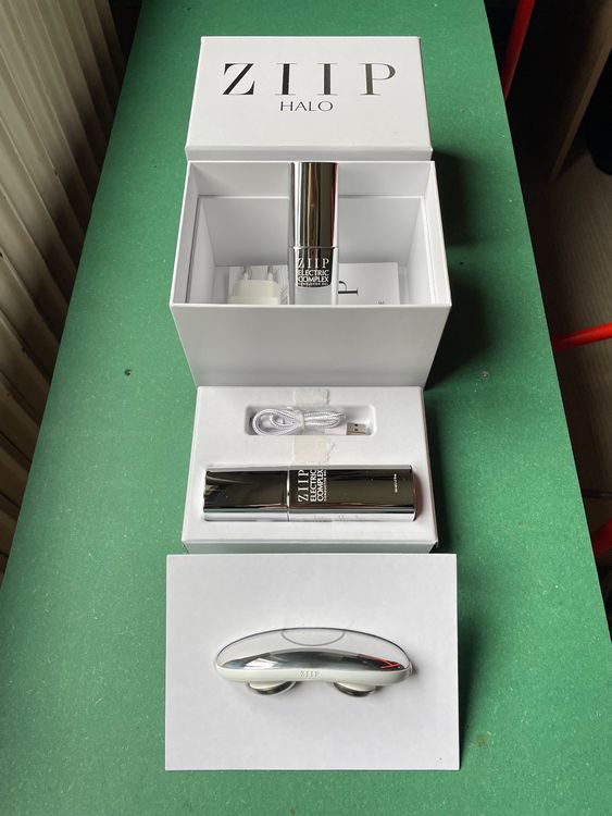 ZIIP HALO, Neuf avec emballage, micro & nano courant visage (Neu und ...