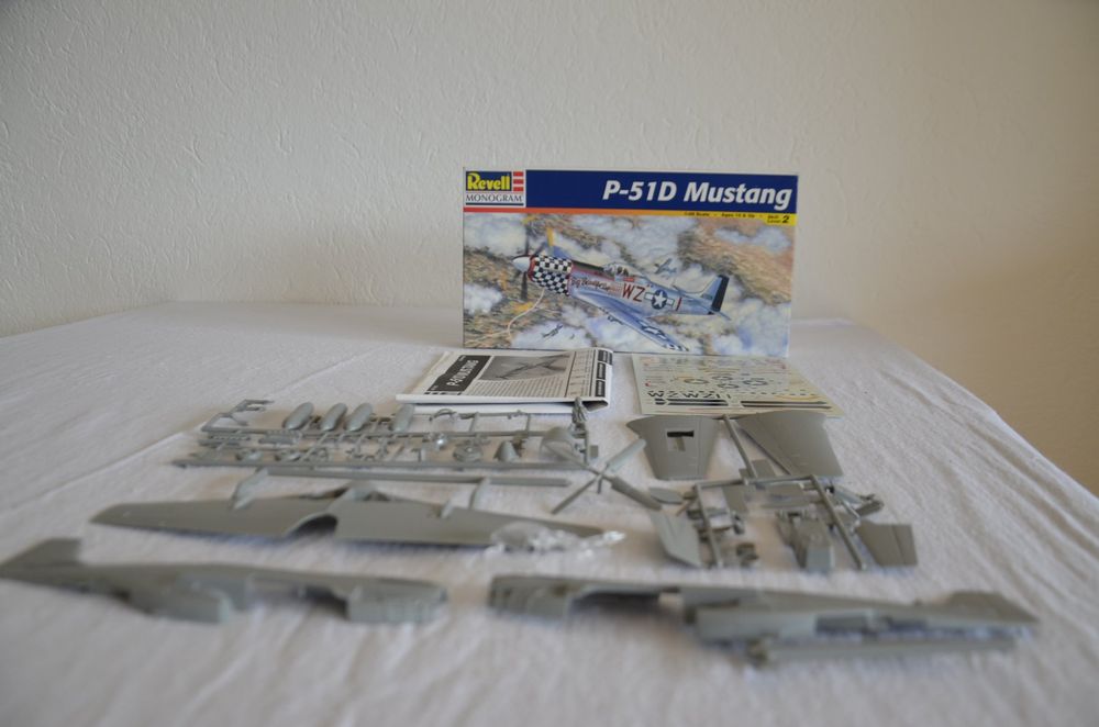 Revell P-51D Mustang 1:48 Scale (85-5241), mit Bauanleitung | Kaufen ...
