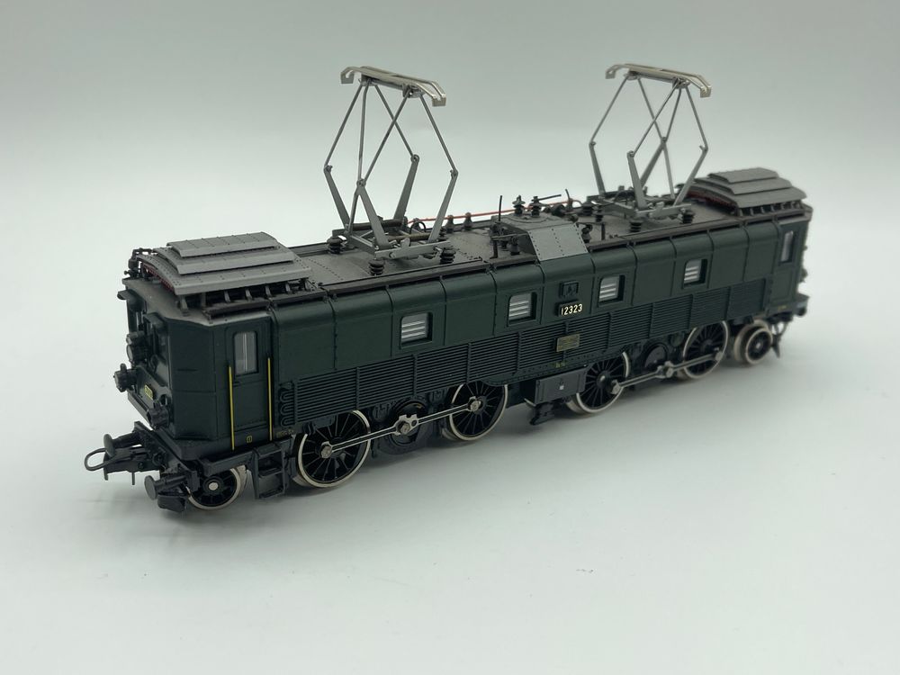 Roco H0 4191A E-Lok BR 12323 (Gebraucht) in Zürich für CHF 24 – mit ...