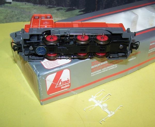 Lima H0 208015L: Diesellok ÖBB 2067 (Neu und originalverpackt) in ...