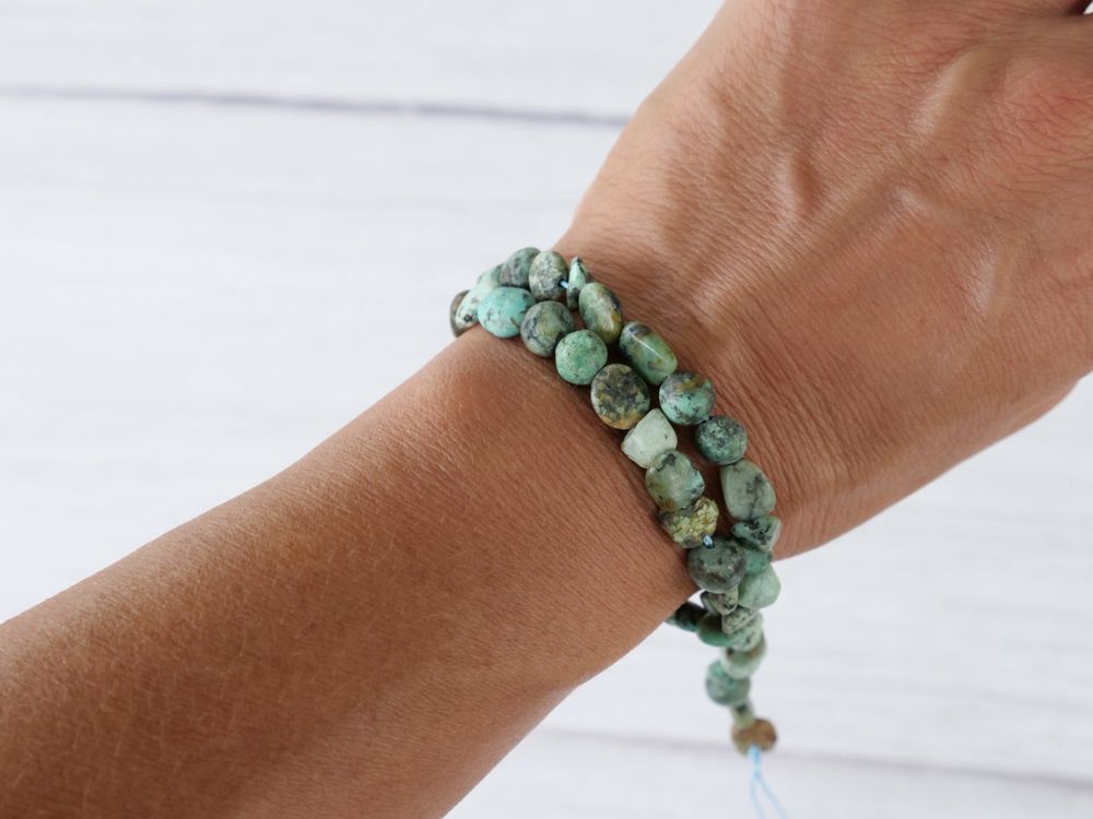 Ein Strang Afrikanischer Türkis | Kaufen auf Ricardo