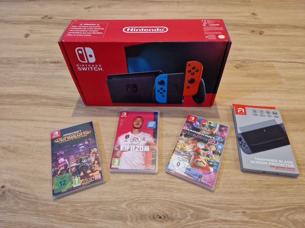 Nintendo Switch in Ovp mit Mario Kart 8 / weitere Spiele | Kaufen auf ...