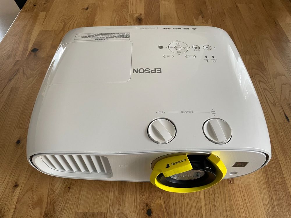 Epson TW 6700 (Gebraucht) in Bützberg für CHF 400 – mit Lieferung auf ...