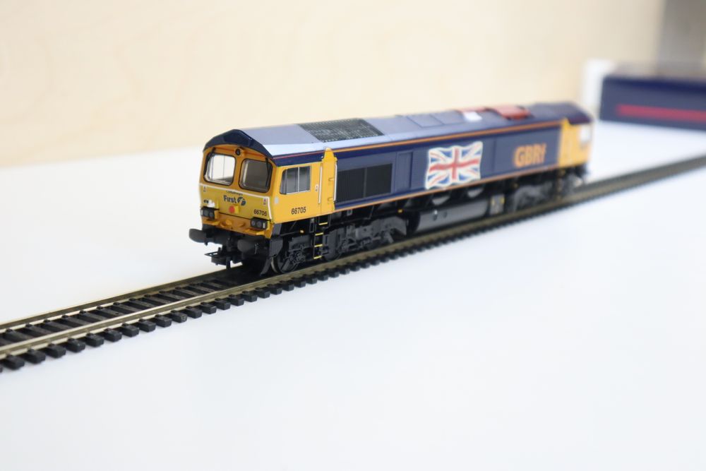 Bachmann Class 66 Diesel Lokomotive -32-727Y- schönes Model (Gebraucht ...