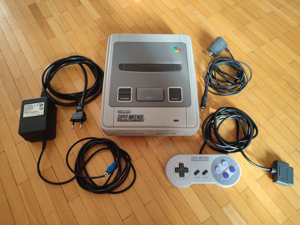 Console Super Nintendo (Gebraucht) in Bougy-Villars für CHF 90 – mit ...