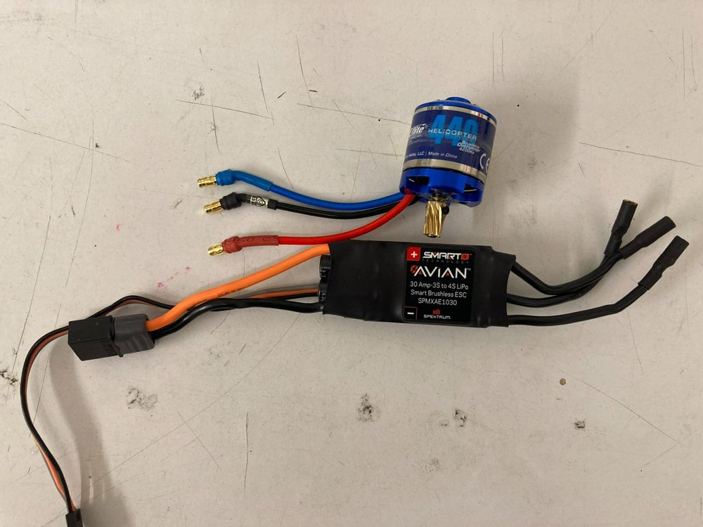 30A Regler und 440er, 4200kV Motor (Antrieb Blade 330S Heli) | Kaufen ...