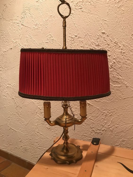 Antike Stehlampe (Gebraucht) in Langenbruck für CHF 177 – mit Lieferung auf Ricardo kaufen