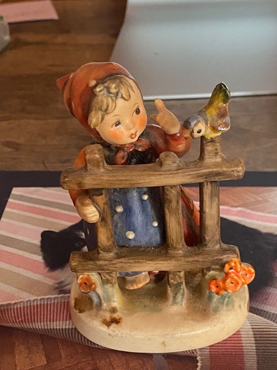 Hummel Figur Frühlingsydill 1948 (Gebraucht) in Grabs für CHF 23 – mit ...