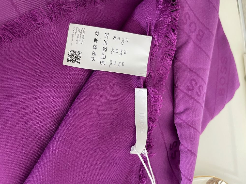 HUGO BOSS Tuch Ledonia Violett Lila NEU (Neu und originalverpackt) in ...