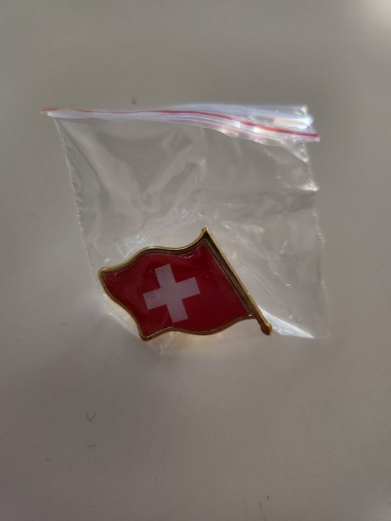 schweiz Schweizer Pin (Neu und originalverpackt) in pratteln für CHF 2 ...