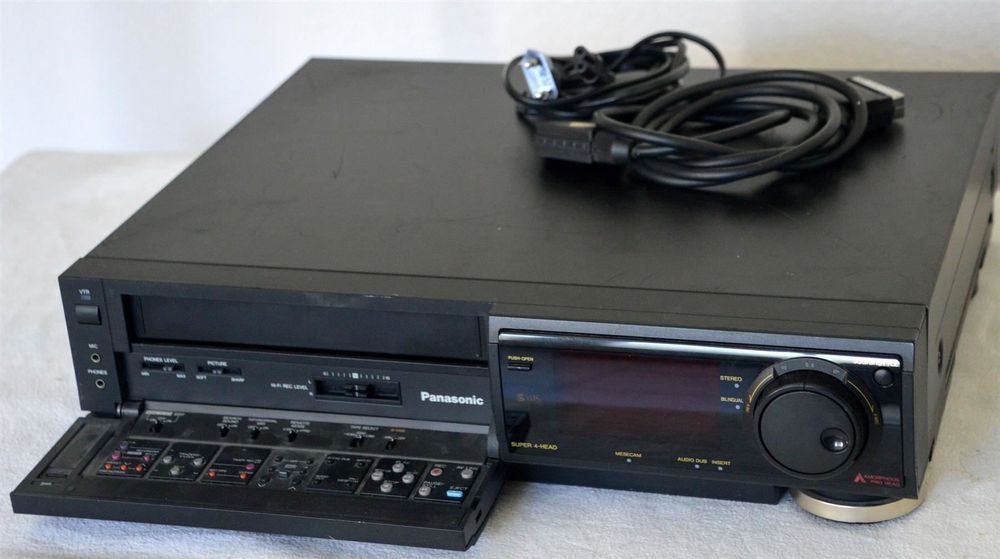 Videorecorder / magnétoscope Super VHS Panasonic NV-FS88 | Acheter sur ...