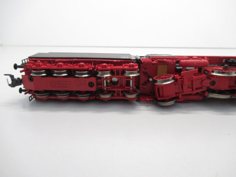 Roco 69209 DB BR 011 AC Digital H0 (Gebraucht) in Basel für CHF 190 ...