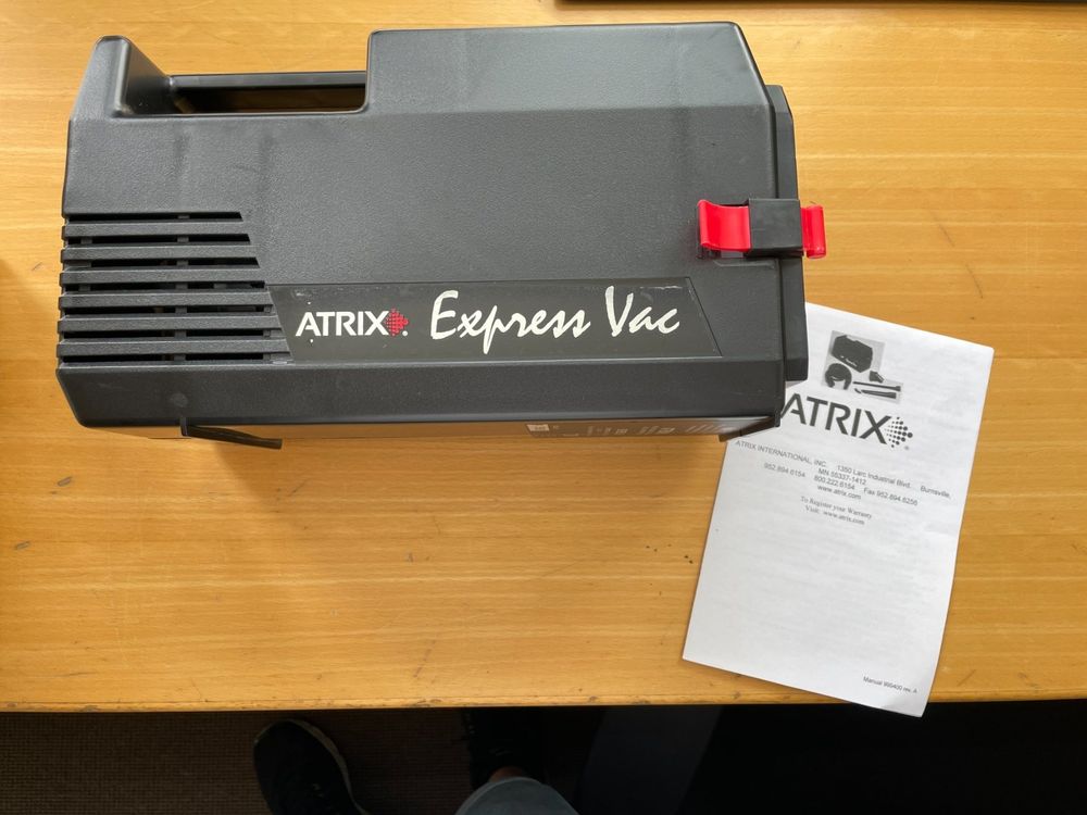 Atrix Express Vac - Kompakter Handstaubsauger (Neu und originalverpackt ...
