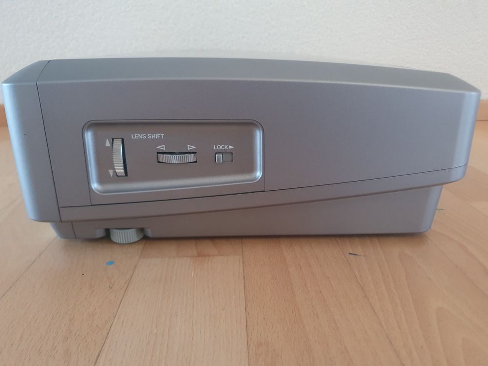 🔥SANYO PLV-Z4 FULLHD🎬PLV-Z4000📺Beamer🎥Projektor HEIMKINO (Gebraucht) in ...