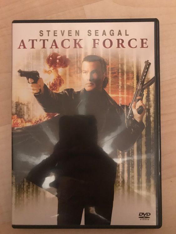 Steven Seagal Action-DVD "Attack Force" - Top Zustand! (Gebraucht) in ...