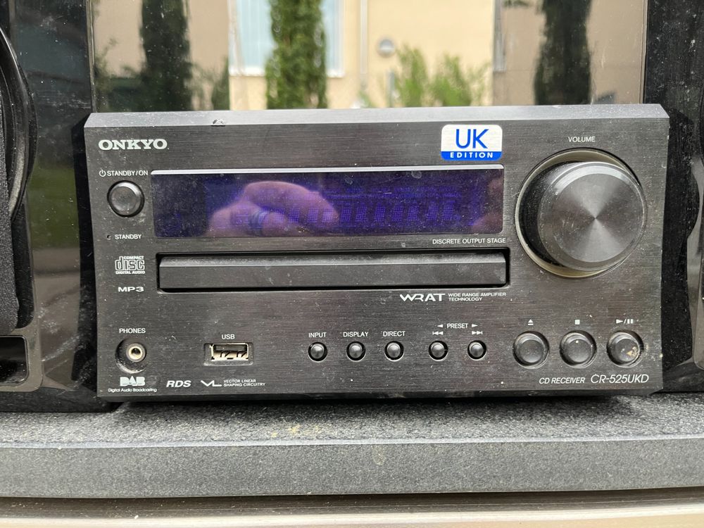 Stereoanlag Onkyo CR-525-UKD --> DAB/CD/MP3 inkl. 2 Boxen | Kaufen auf Ricardo