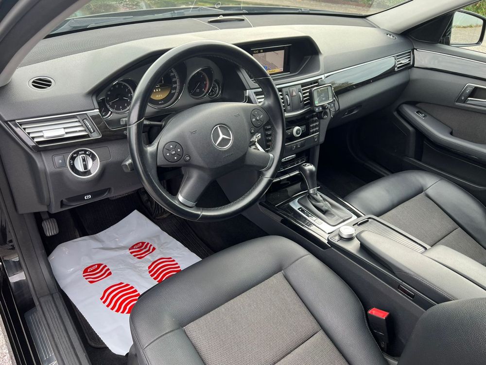 MERCEDES-BENZ E 250CDI 4x4. AVANTGARDE AUTOMAT MFK 12.22 | Kaufen auf Ricardo