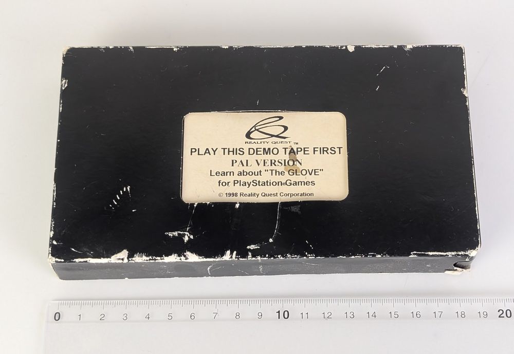 "The Glove" Demo VHS Kassette von Reality Quest 1998 ! (Gebraucht) in ...