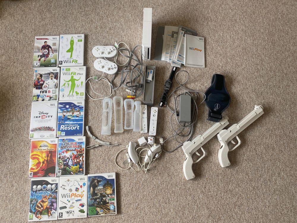 Nintendo Wii 11 Spiele extra Controller | Kaufen auf Ricardo