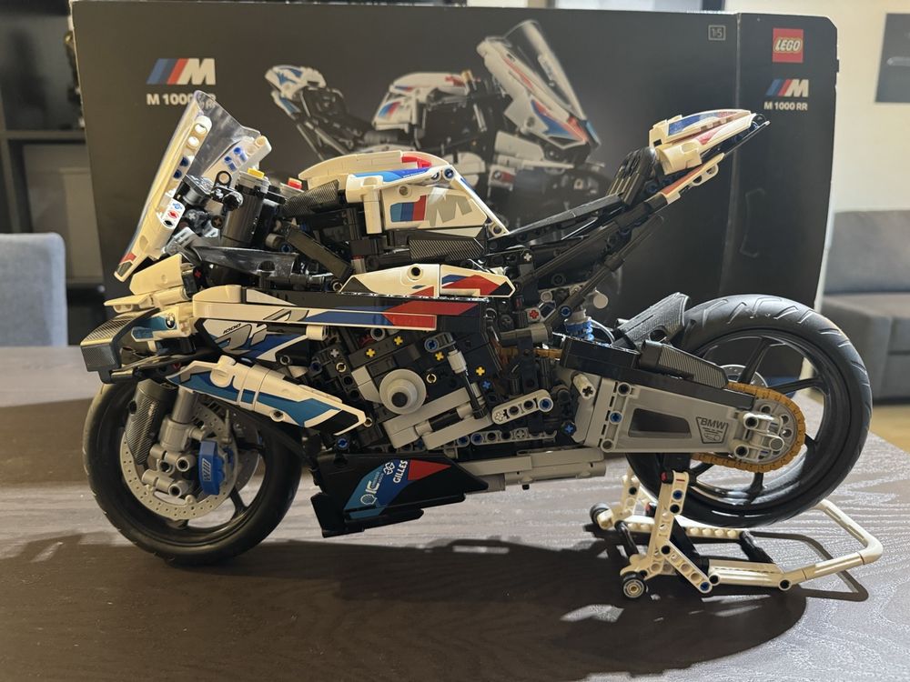 Lego Technic 42130 BMW M 1000RR (Gebraucht) in Buchs AG für CHF 70 ...