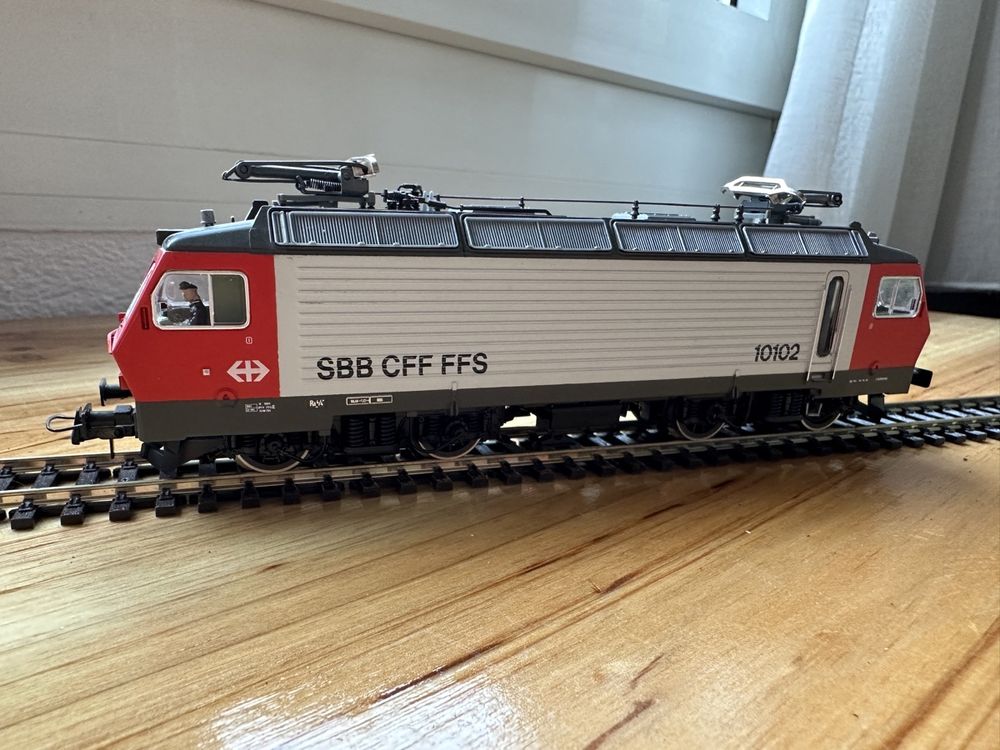 Roco 43493 SBB RE 4/4 IV 10102 OvP (Neu (gemäss Beschreibung)) in ...