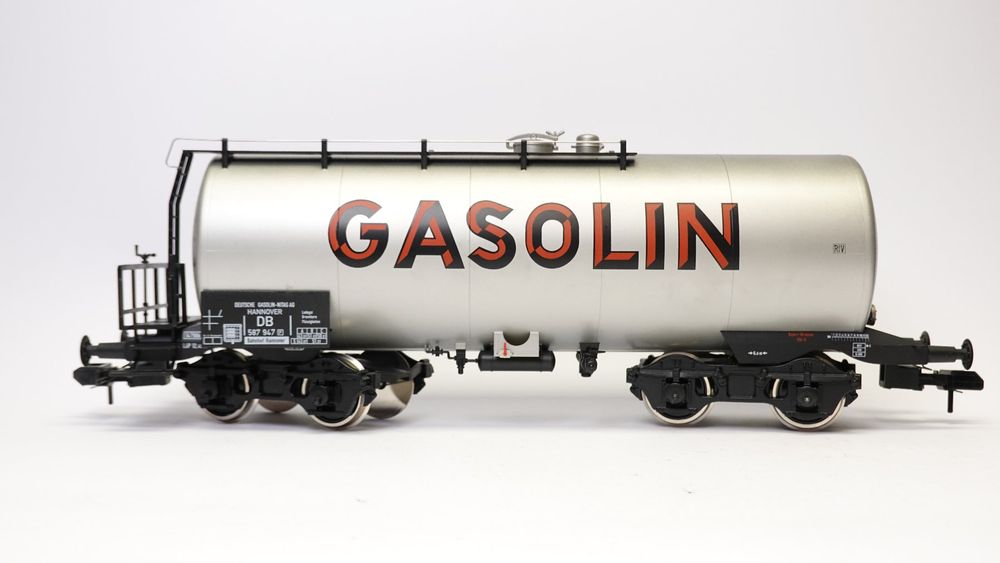 e19 Märklin 1 aus 58664 DB Kesselwagen Gasoline 4-achsig 2) (Gebraucht) in Thun für CHF 116 ...