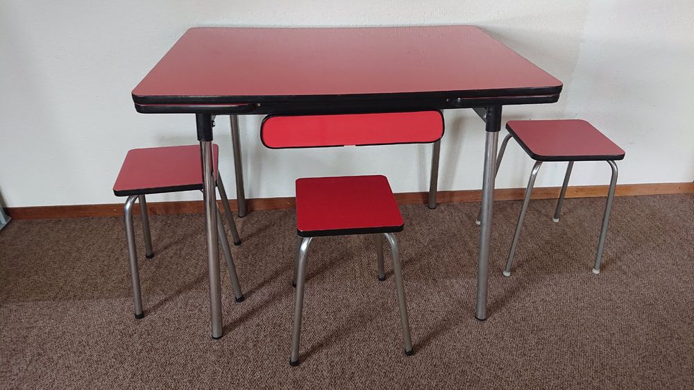 Tisch Vintage aus Formica (Gebraucht) in Ueberstorf für CHF 185 – nur ...