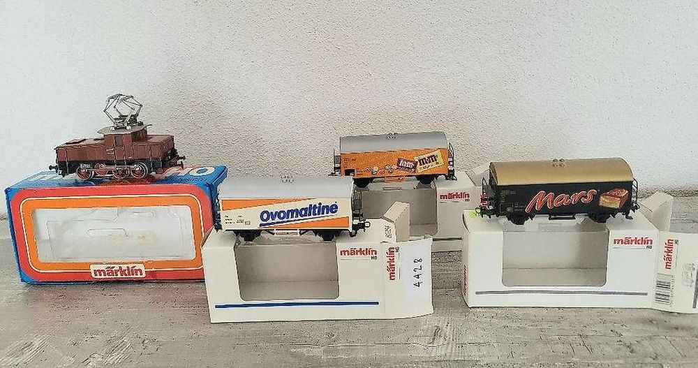 Märklin Diesellok 3002 und 3 GW, Mars M&M Ovomaltine (Gebraucht) in ...
