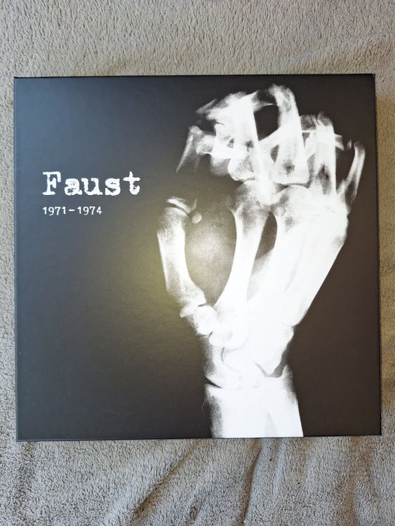 Faust - 1971- 1974 Box Set 7 LP+7" - Krautrock, Prog Rock | Kaufen auf ...