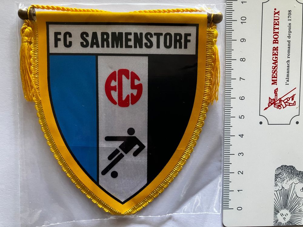 Vintage Fanion/Wimpel FC SARMENSTORF (Neuf avec emballage d'origine) à ...