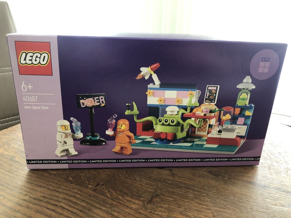 Lego Alien Space Diner Limited Edition (Neu und originalverpackt) in ...