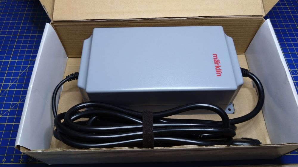 Märklin 60101 - Convertisseur 100 VA, 220-240 V (Neuf (Voir description ...