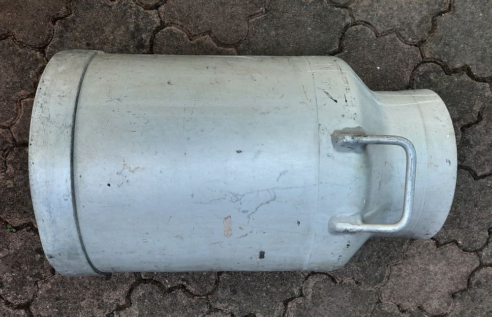Milchkanne Bauer Alp Deko Milch Landwirt (Gebraucht) in Hedingen für ...