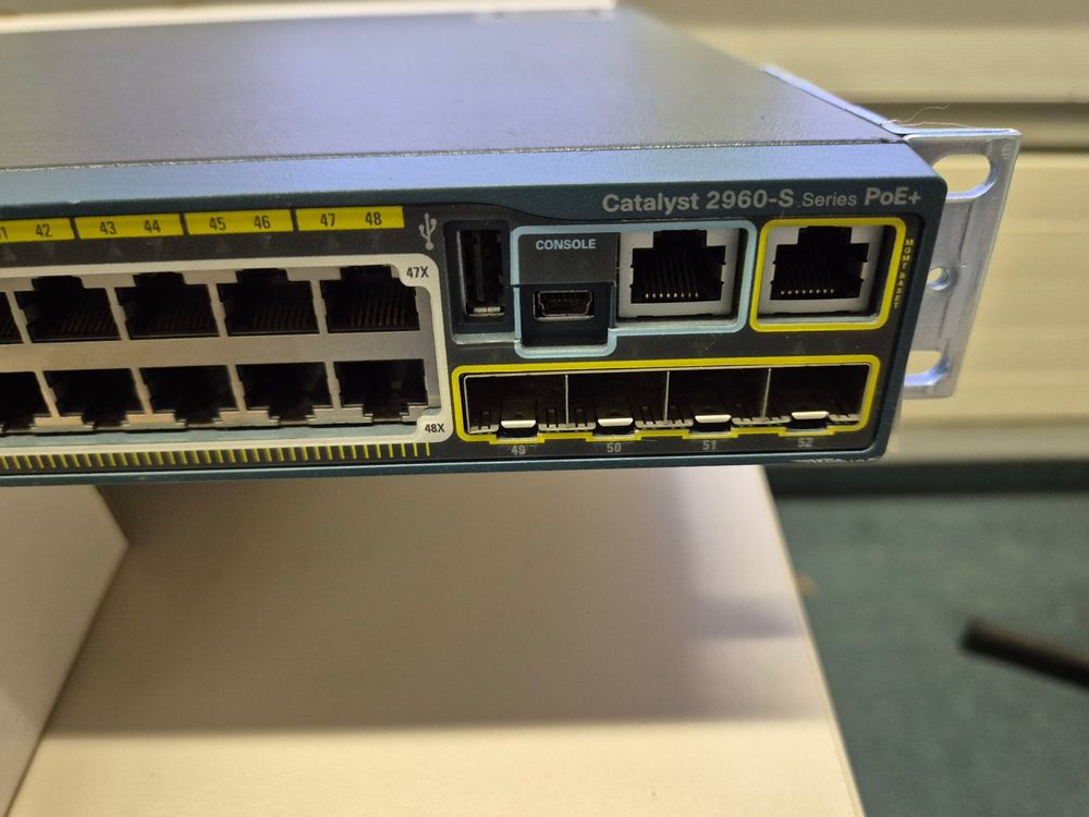 Cisco Catalyst 2960-S Series PoE+ (Gebraucht) in Widnau für CHF 38 ...