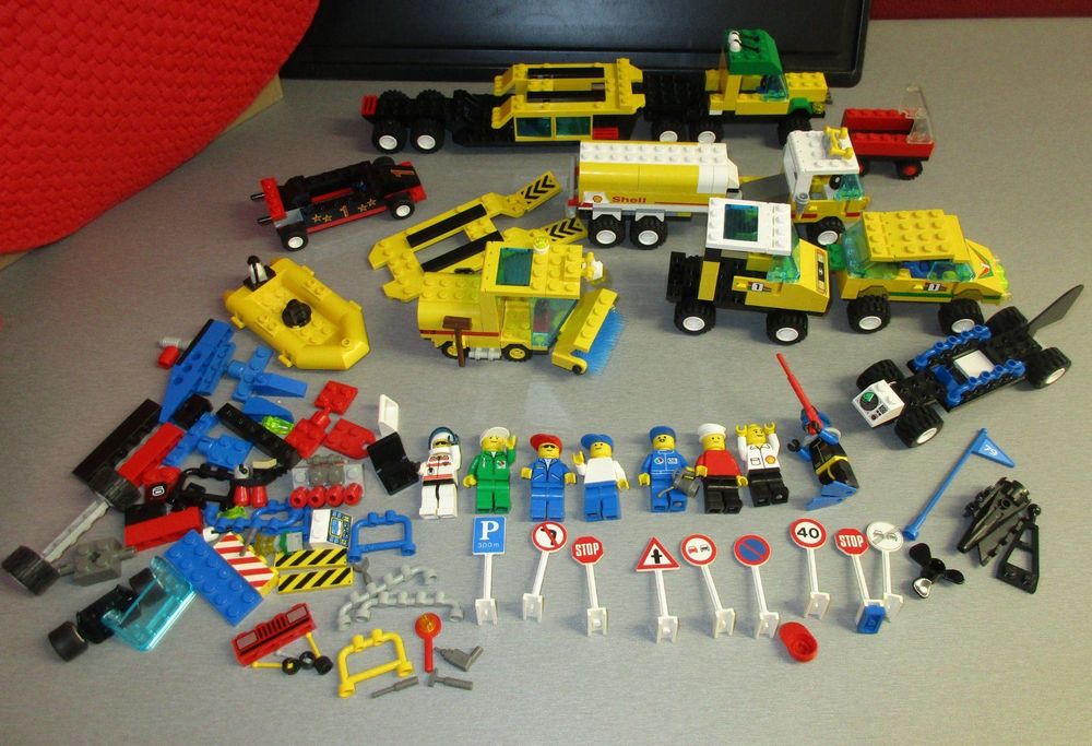 Lego Fahrzeuge, Strassenschilder,Figuren | Kaufen auf Ricardo