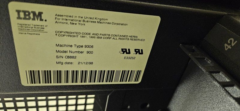 IBM Server Rack | Kaufen auf Ricardo